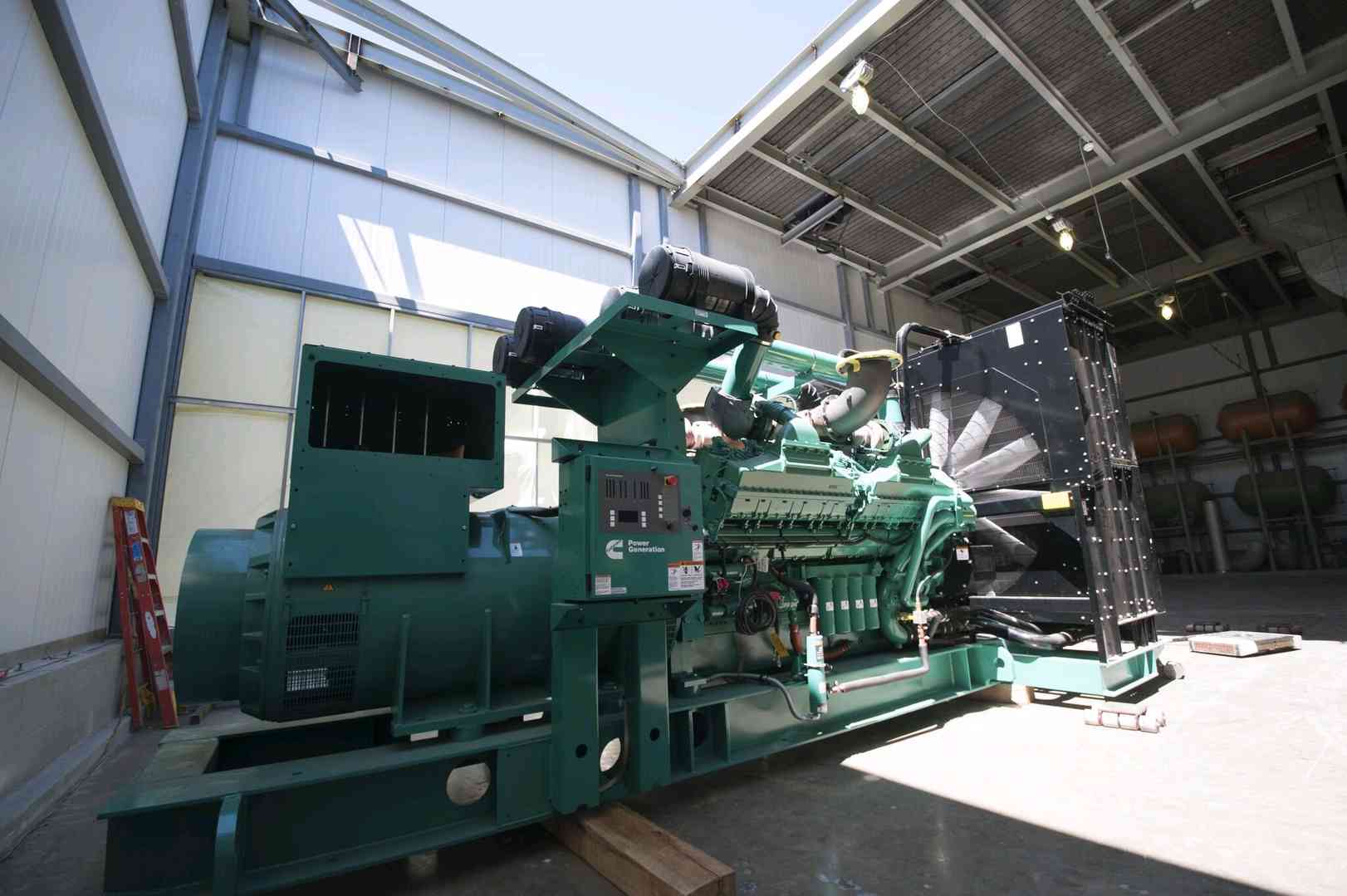 موتور SULZER ZA 40S